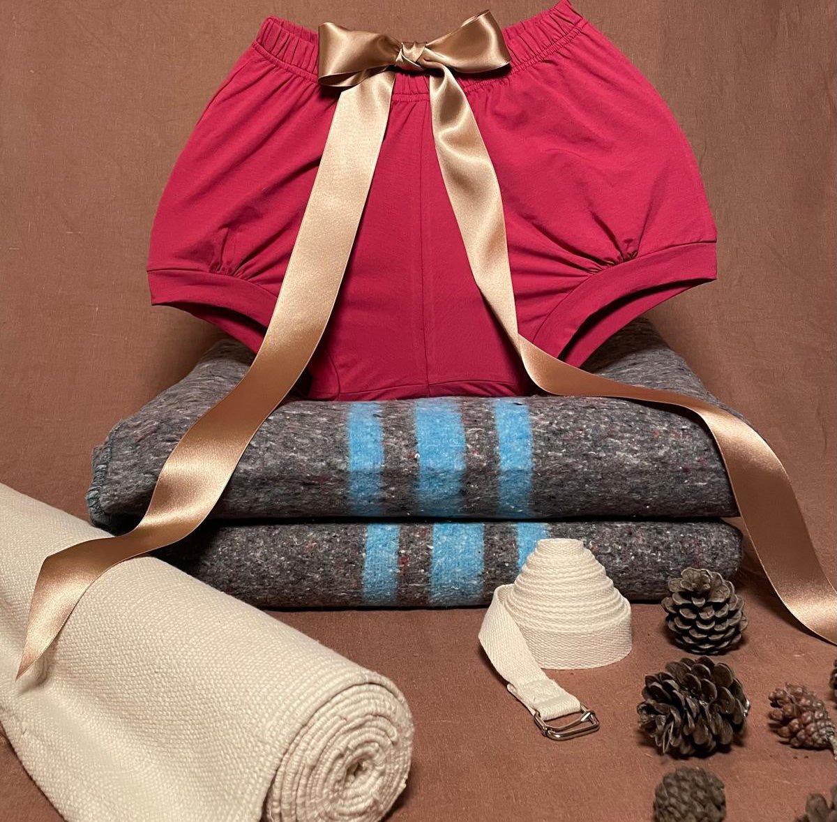 The Ultimate Yoga Starter Set: A Thoughtful Christmas Gift for Every ...
